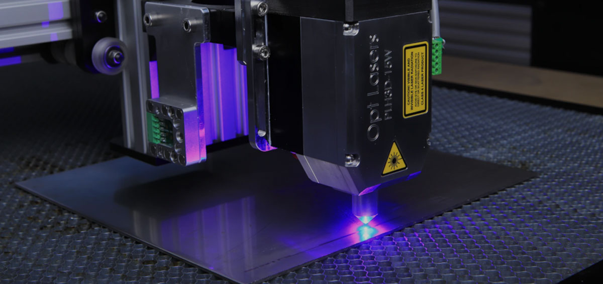 أجهزة قطع وحفر وCNC – Smarpix